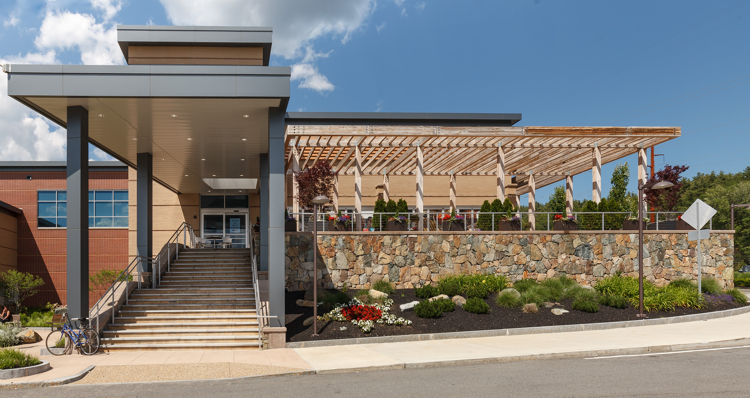 RMD Inc. - Retail Marketplace Development - Commodore Builders